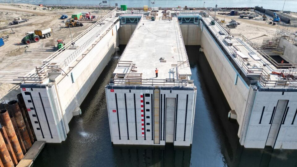 Baggerwerken voor zeesluis van 1 miljard in Gentse fusiehaven afgerond ...