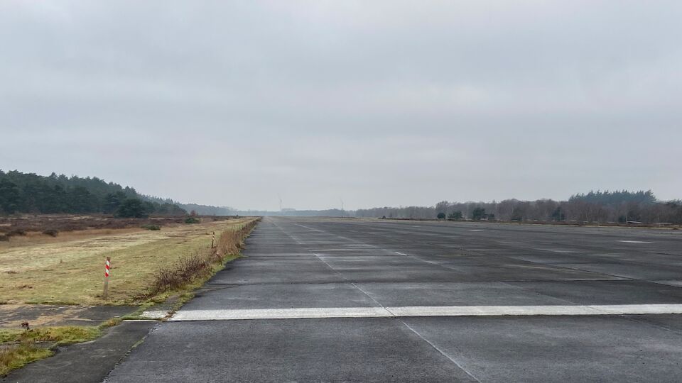 Natuur en Bos vraagt recreanten om weg te blijven op vliegveld Malle ...