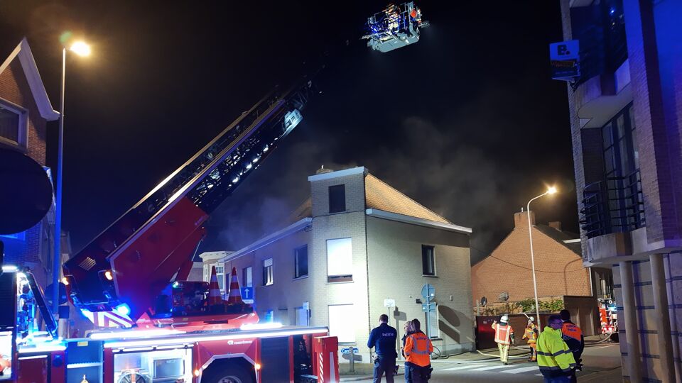 Crème brûlée veroorzaakt huisbrand in Meulebeke | VRT NWS: nieuws