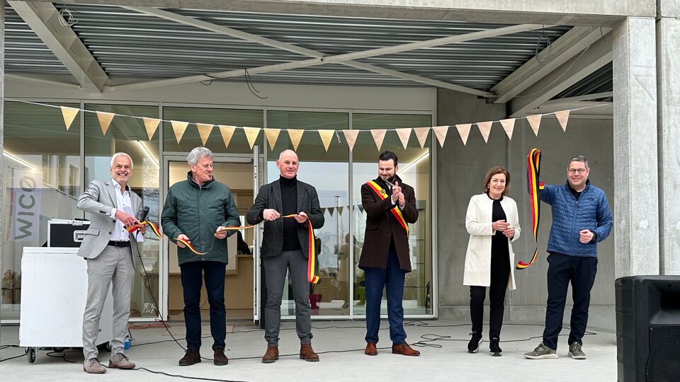 Nieuwe WICO-campus in Pelt verwelkomt 1.100 leerlingen | VRT NWS: nieuws