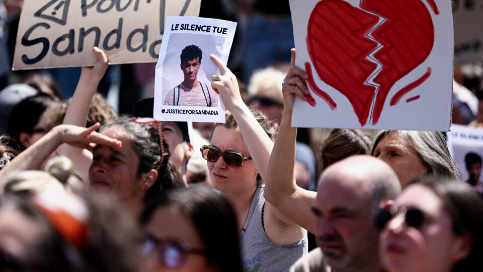 Parliament urges investigation into Sanda Dia case | VRT NWS: news