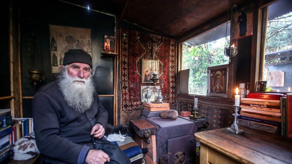 Jozef van den Berg (74) overleden: van acteur en poppenspeler tot ...