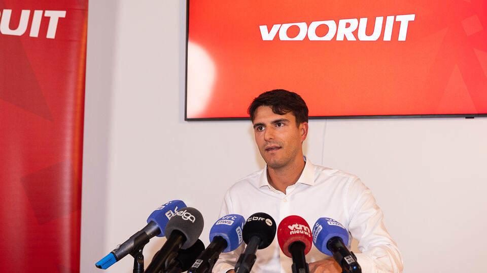 Conner Rousseau stapt op als voorzitter van Vooruit: "Het gaat te veel ...