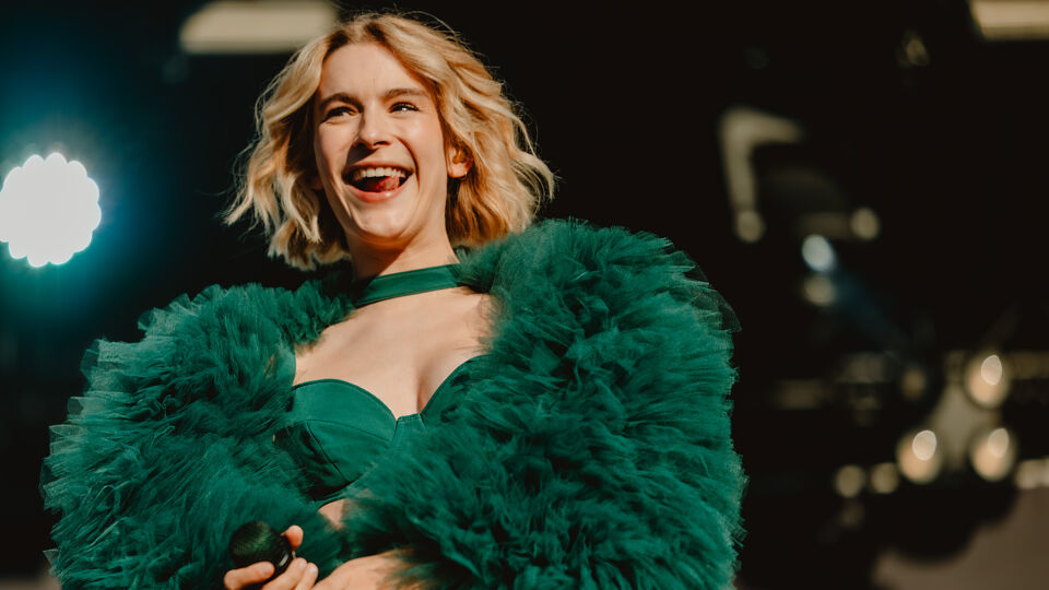 Pommelien Thijs is de grote kanshebber bij de MIA's, met maar liefst 9 ...