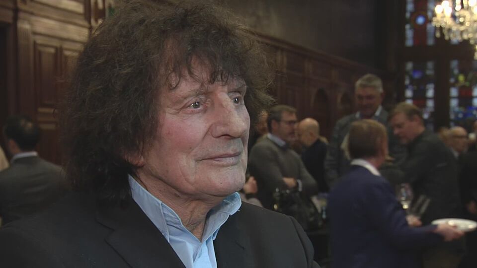 Basketbalkeizer Willy Steveniers viert 85e verjaardag in Antwerps ...