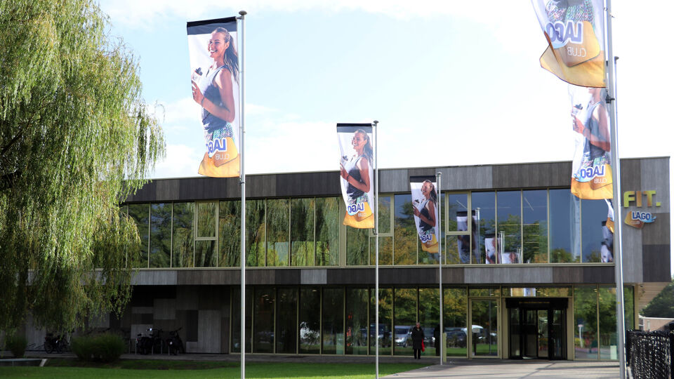 Kortrijk en Zwevegem lenen ruim 3,5 miljoen euro aan zwembaden LAGO na ...