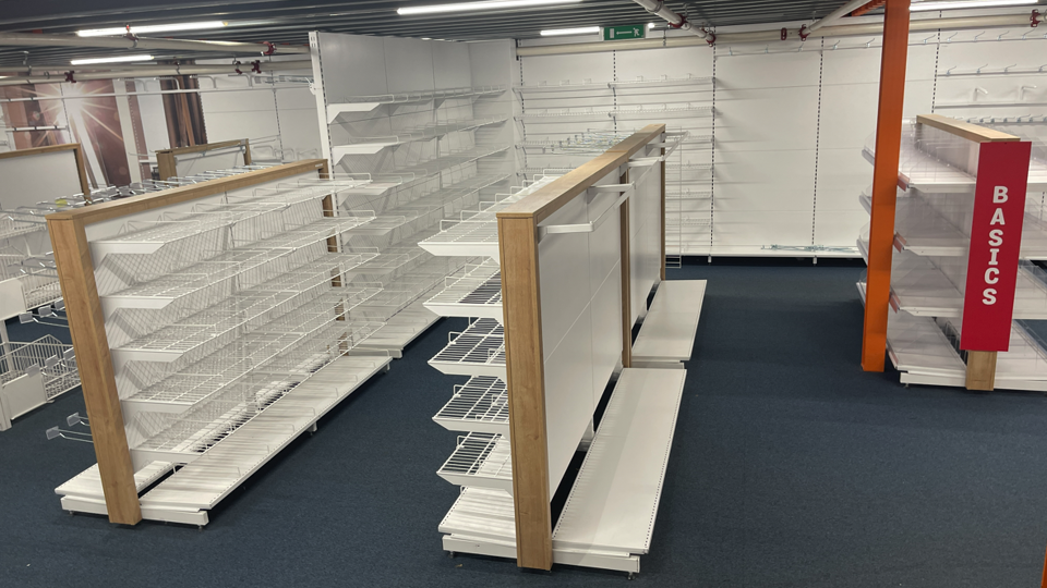 Laatste uitverkoopdag in winkelketen Fun: "De meeste rekken zijn leeg ...