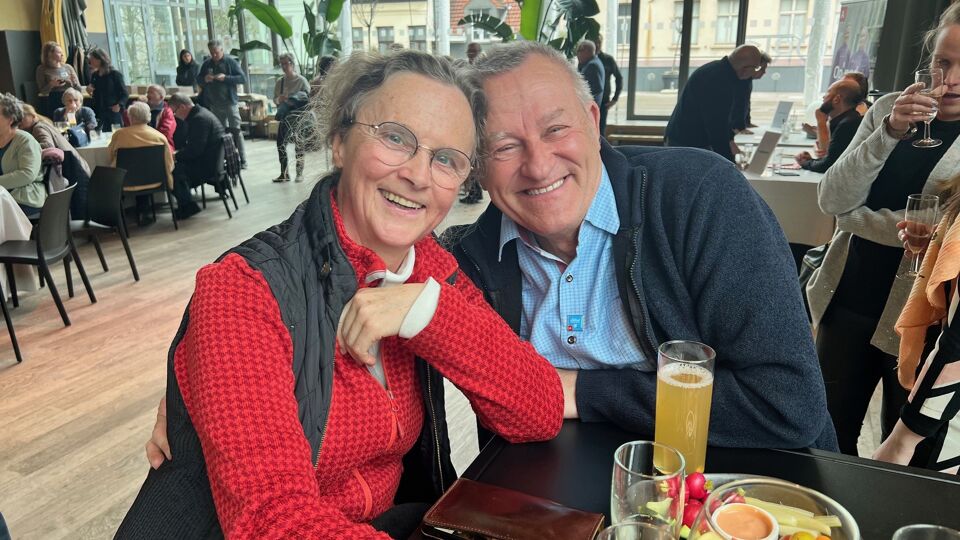 Antwerpen viert 25 jaar Straatvrijwilligers: "Zwerfvuil opruimen is ...