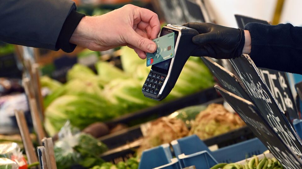 Ook op een rommel- of avondmarkt moet je zowel elektronisch als cash ...