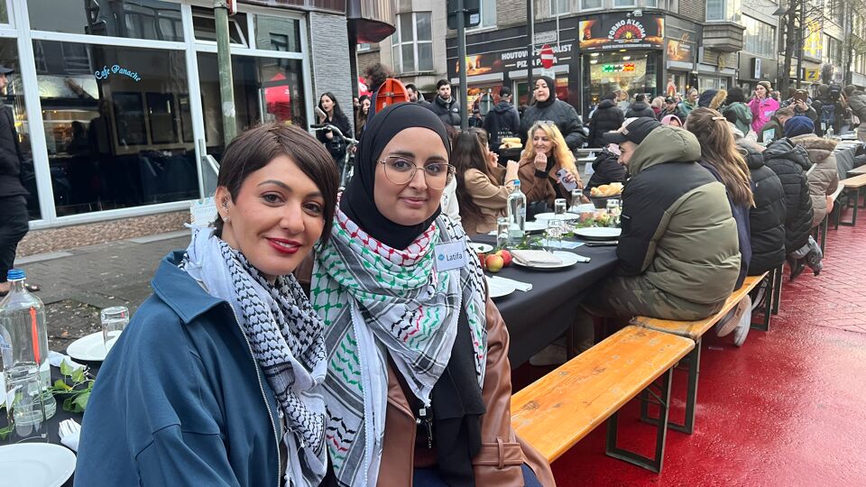 2-kilometre Ramadan and Easter buffet in Borgerhout sets new Belgian ...