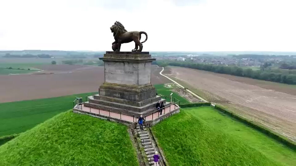 British archaeologists at work on the site of the Battle of Waterloo ...