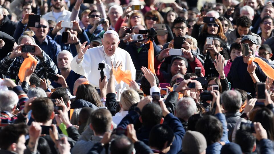 Waarom spreekt paus Franciscus mij aan? | VRT NWS: nieuws