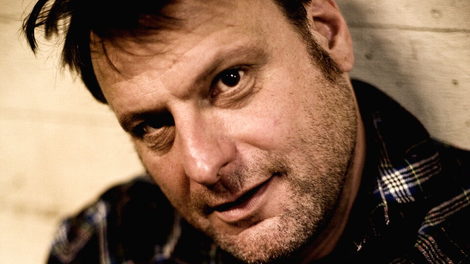 10 jaar na dood Luc De Vos is er een nieuw Gorki-nummer met zijn stem ...