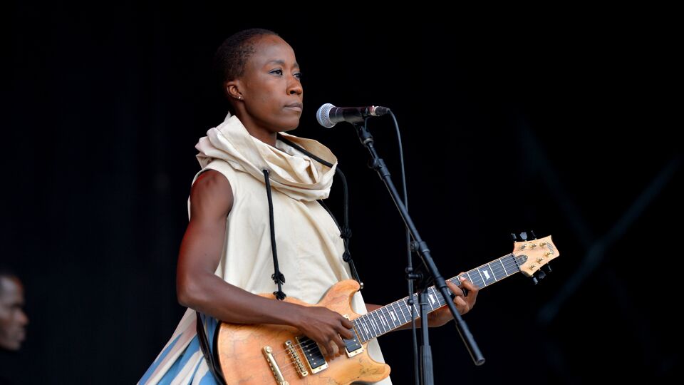 Malinese zangeres Rokia Traoré overgeleverd van Italië naar België ...