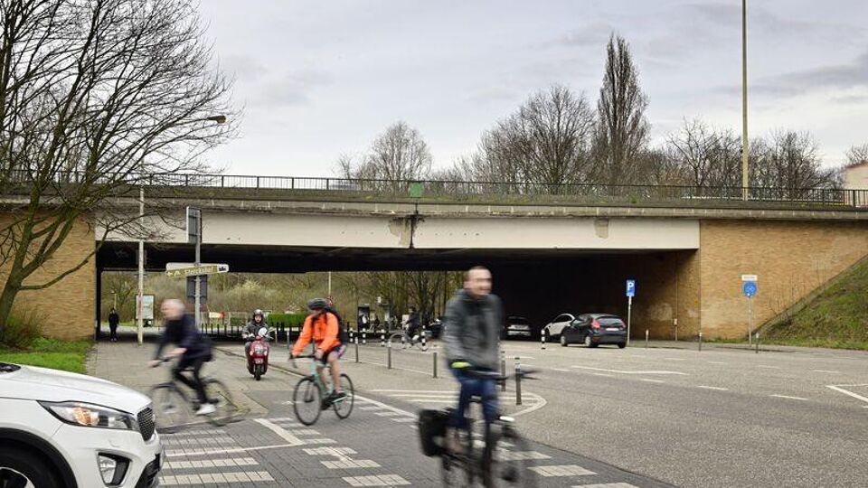 Verdwenen haltes, andere namen voor bussen en nieuwe routes: dit ...