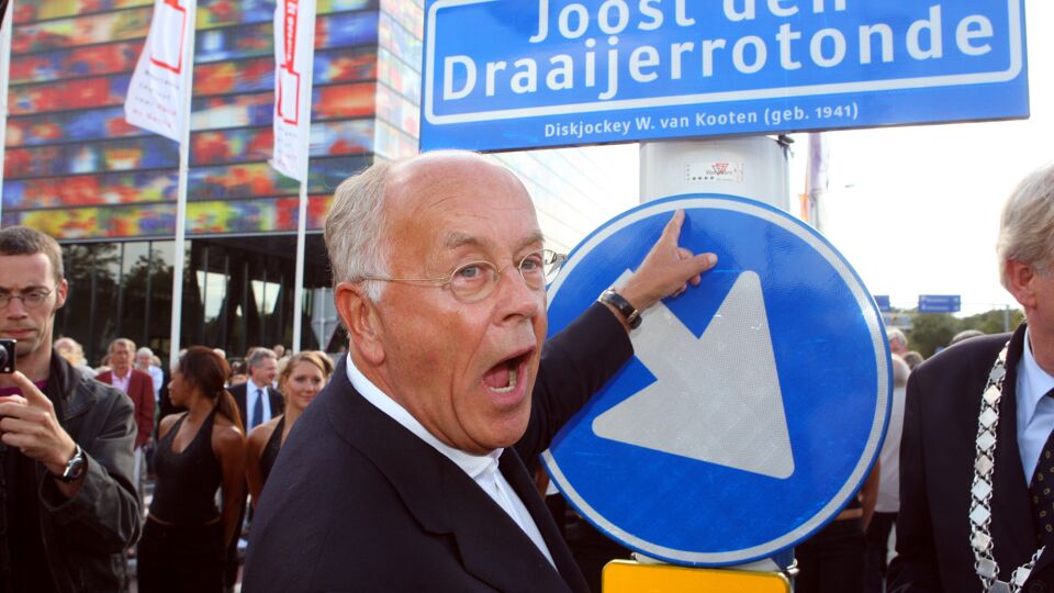 Tien jaar na zijn dood krijgt Luc De Vos op 5 december een groot ...