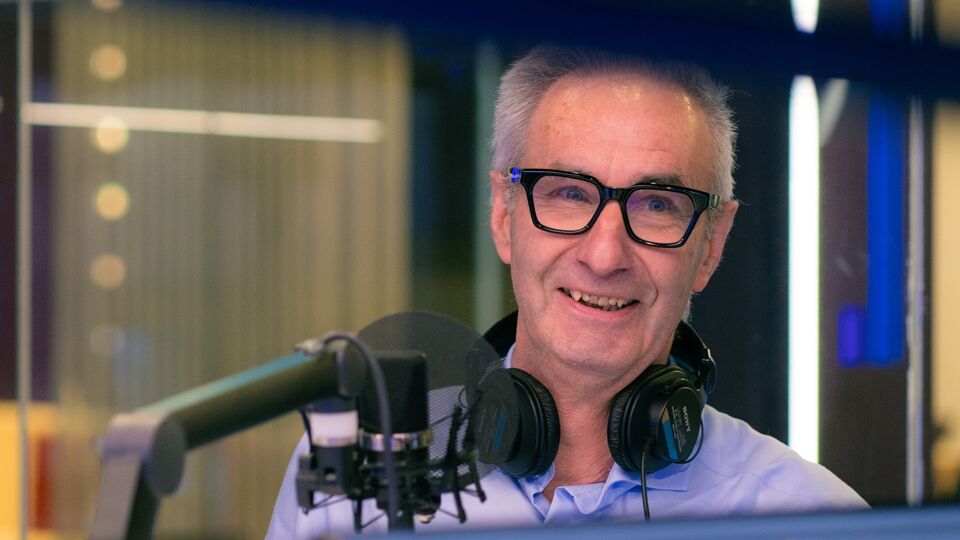 Treinbestuurder Gilbert zag 8 mensen voor zijn trein uit het leven stappen: "Zij zien jou niet ...