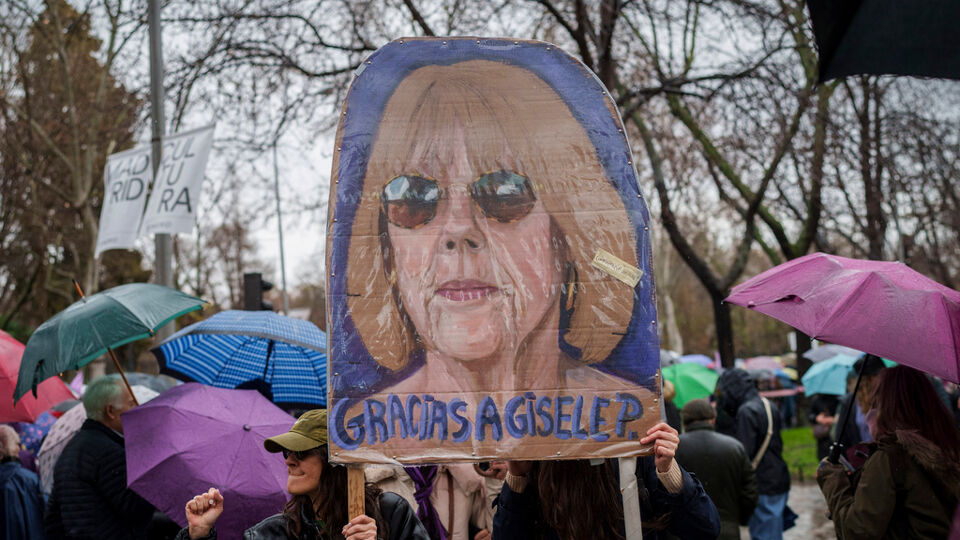 IN BEELD - Vrouwen komen wereldwijd op straat om te pleiten voor ...
