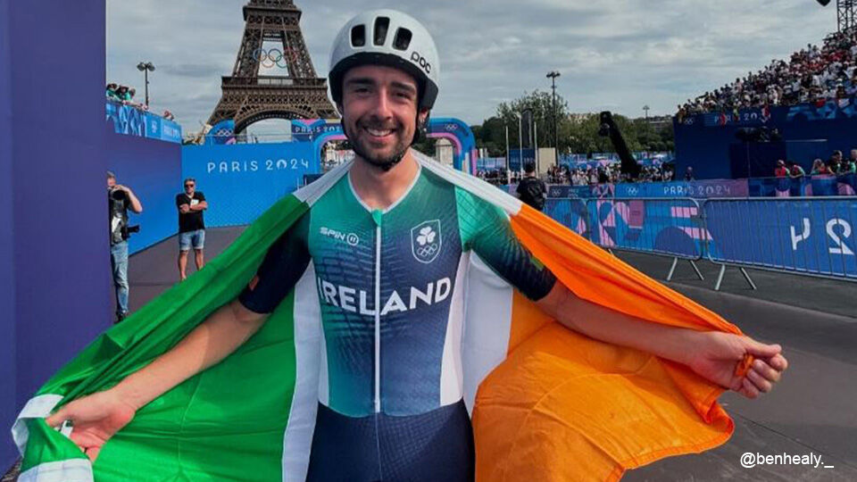 Wie is gele trui Ben Healy? Ier die nooit in Ierland woonde, Evenepoel ...