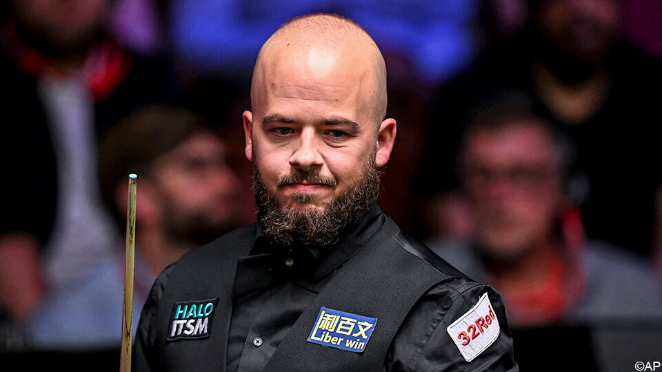 Met oogstrelend snooker wint Luca Brecel eerste opdracht op English ...