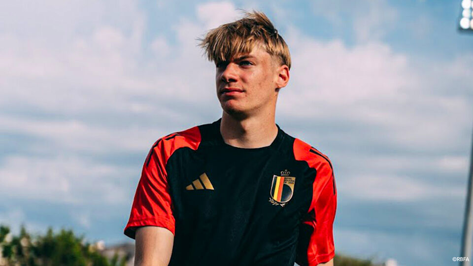 Enorme verrassing: Nathan De Cat zit dan toch in selectie voor WK U17 ...